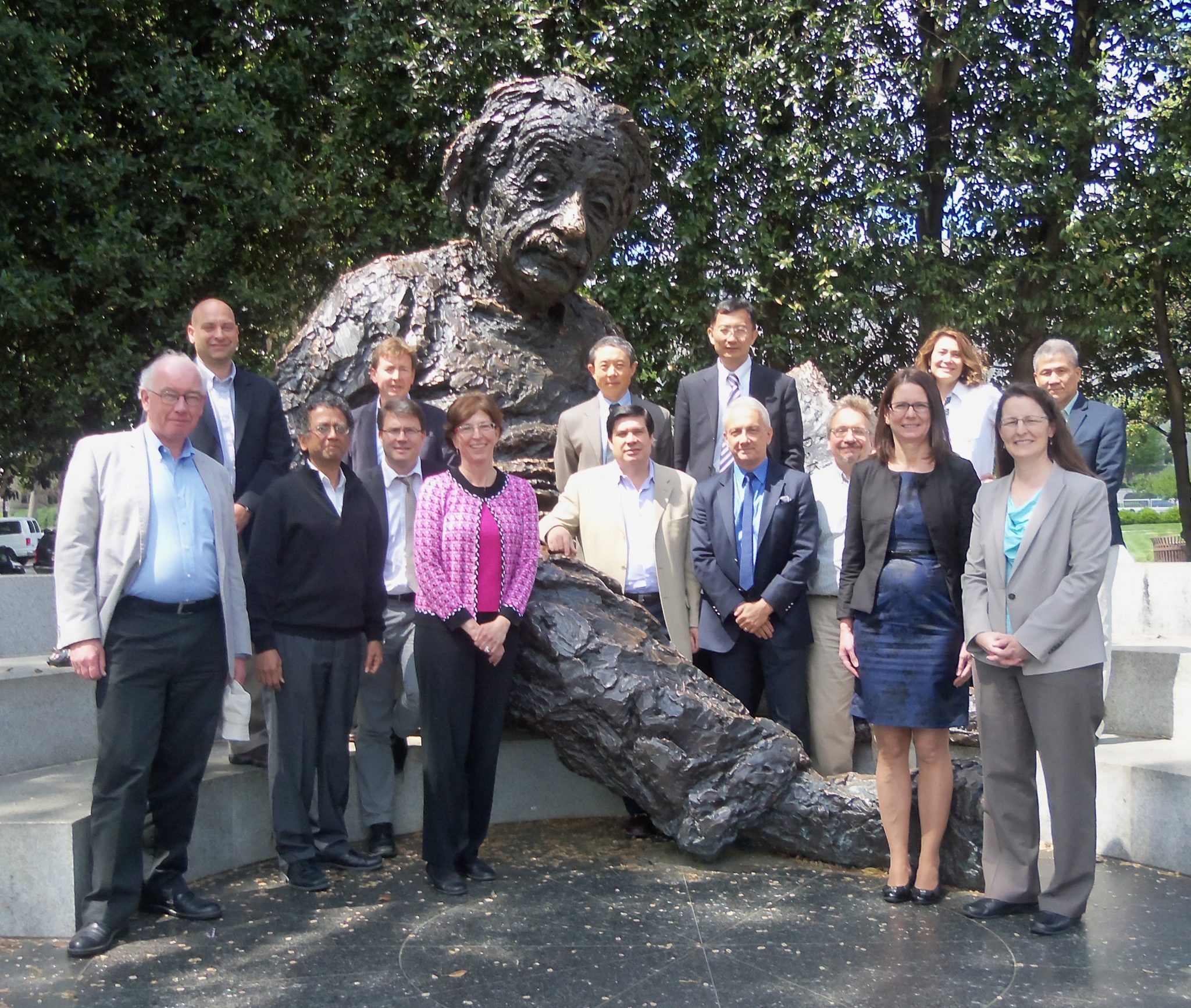 Teaching, Service, and Outreach – Prof. Wendy Crone – UW–Madison